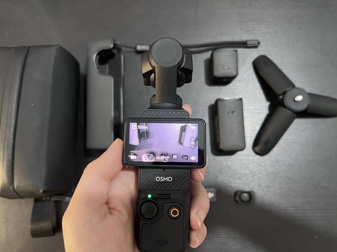 DJI Osmo Pocket 3 Creator Combo, Photography, Video Cameras on Carousell