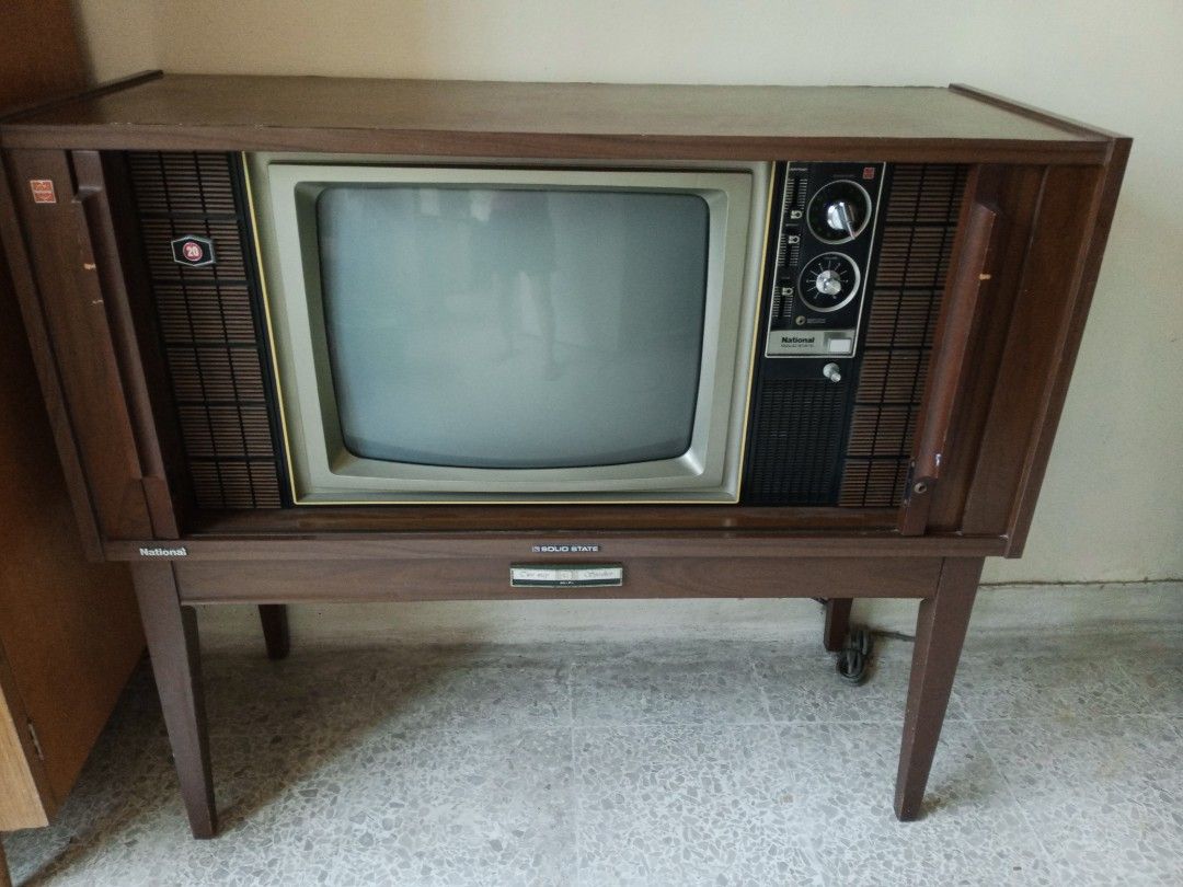 National Vintage Television Set with Cabinet, Furniture & Home Living ...