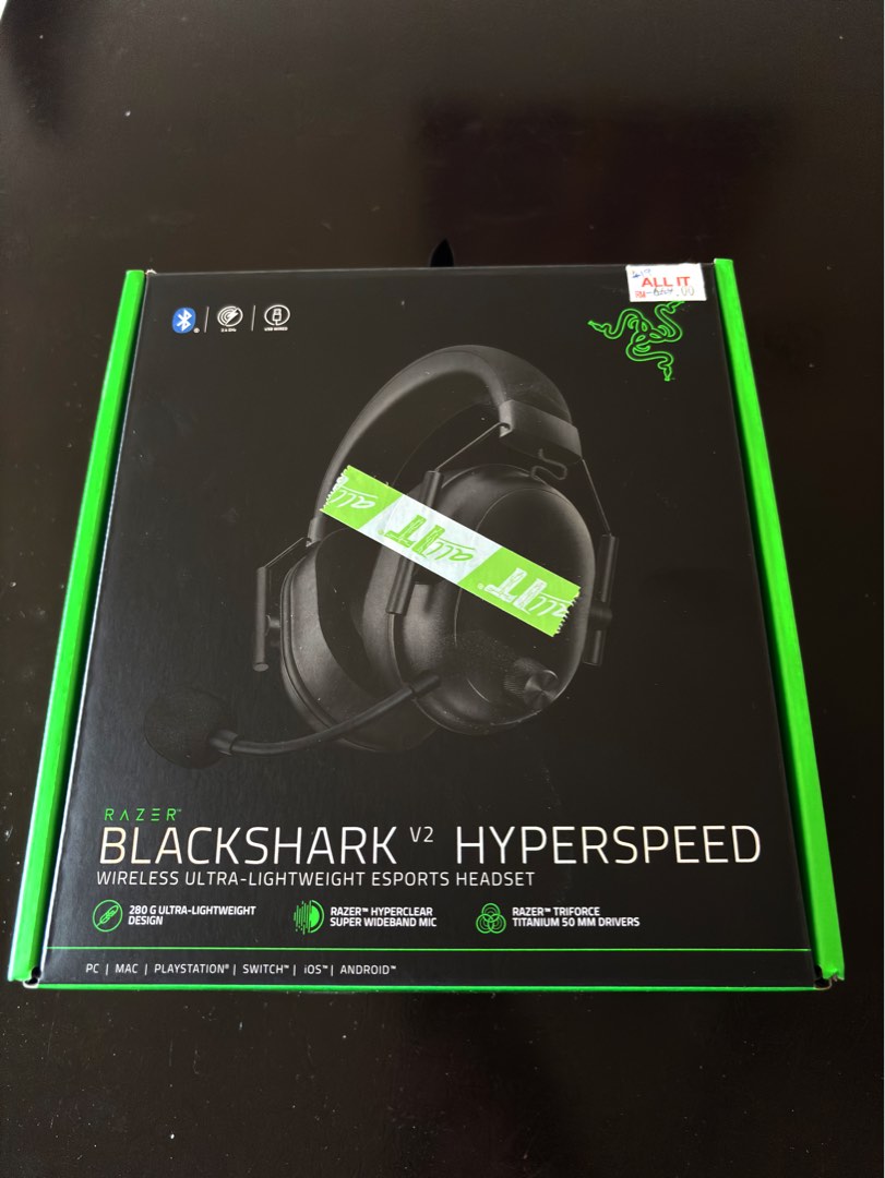 Razer Blackshark V2 Hyperspeed Wireless Esports Headset, Audio ...