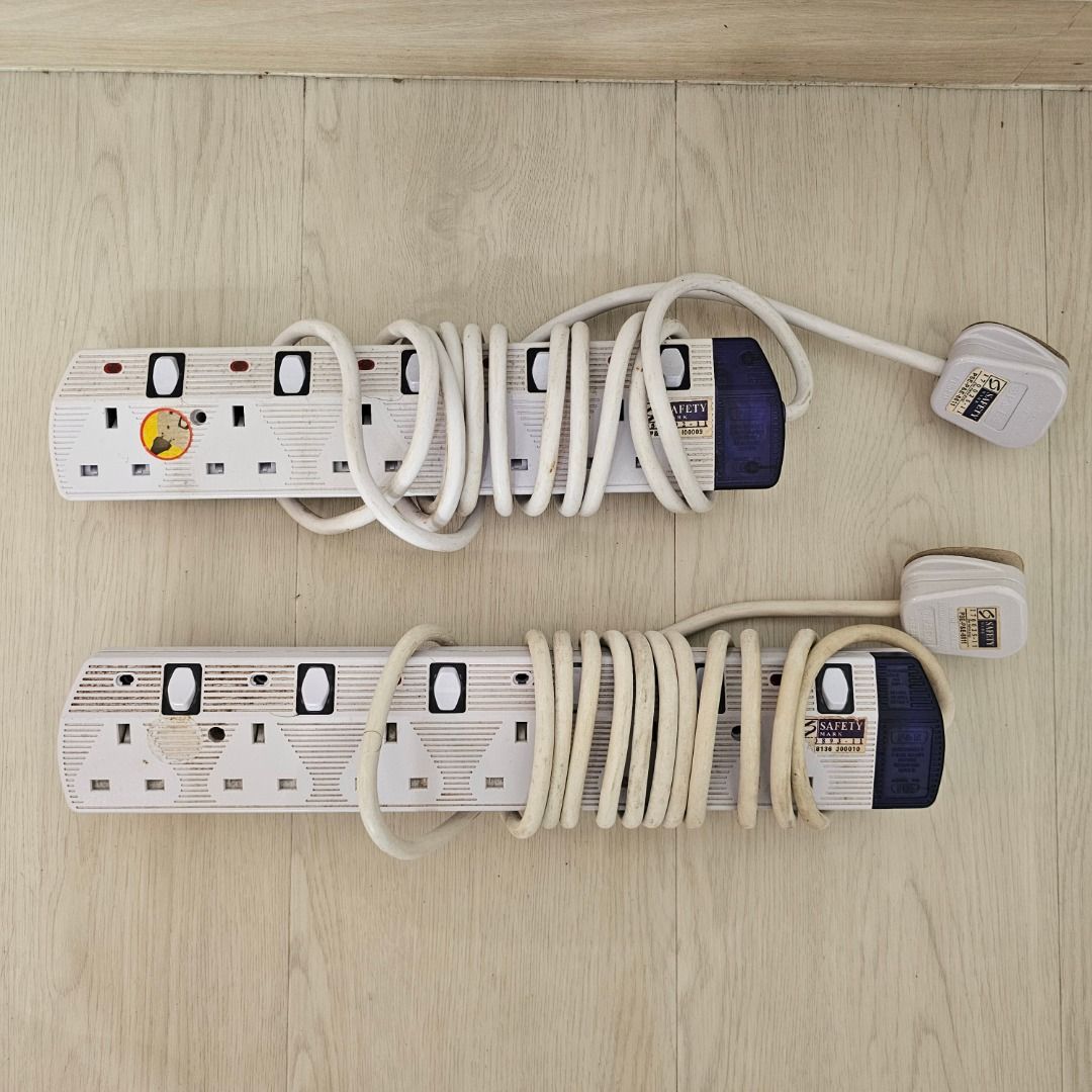 Safety Mark Extension Sockets with Individual Switches, TV & Home ...