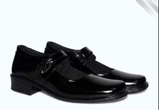 Sepatu hitam 40 Dijual | Beli 100+ Sepatu hitam 40 online | Carousell ...