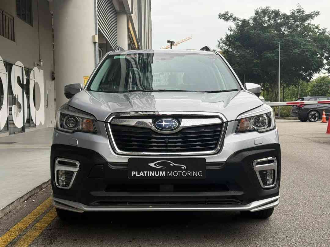 Subaru Forester e-BOXER Mild Hybrid 2.0i-S EyeSight GT Edition (A ...