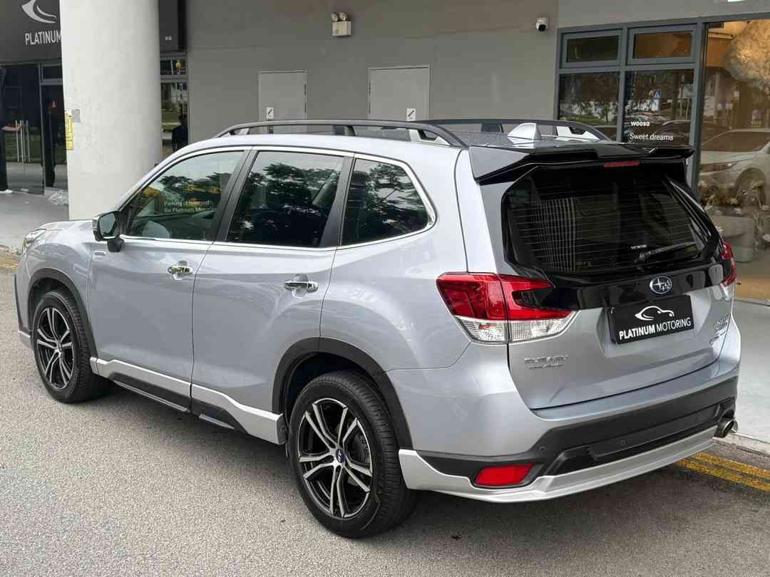 Subaru Forester e-BOXER Mild Hybrid 2.0i-S EyeSight GT Edition (A ...