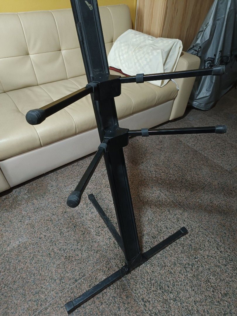 Ultimate Keyboard Stand, Hobbies & Toys, Music & Media, Music ...