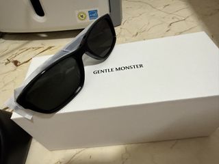 Gentle Monster Karl 01, Women's Fashion, Watches & Accessories ...