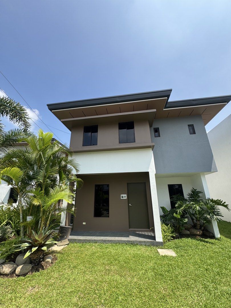 House and Lot in Lipa Batangas Exclusive Village, Property, For Sale ...
