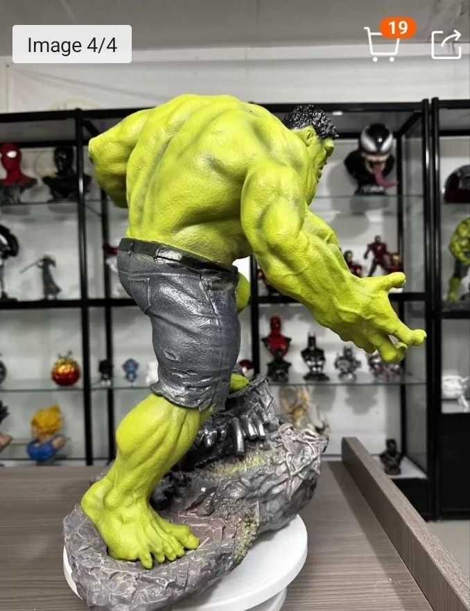 1/4 Scale Hulk, Hobbies & Toys, Toys & Games on Carousell