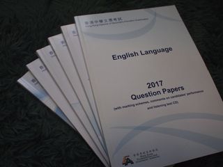 2025 dse English pastpaper, 興趣及遊戲, 書本 & 文具, 教科書 - Carousell