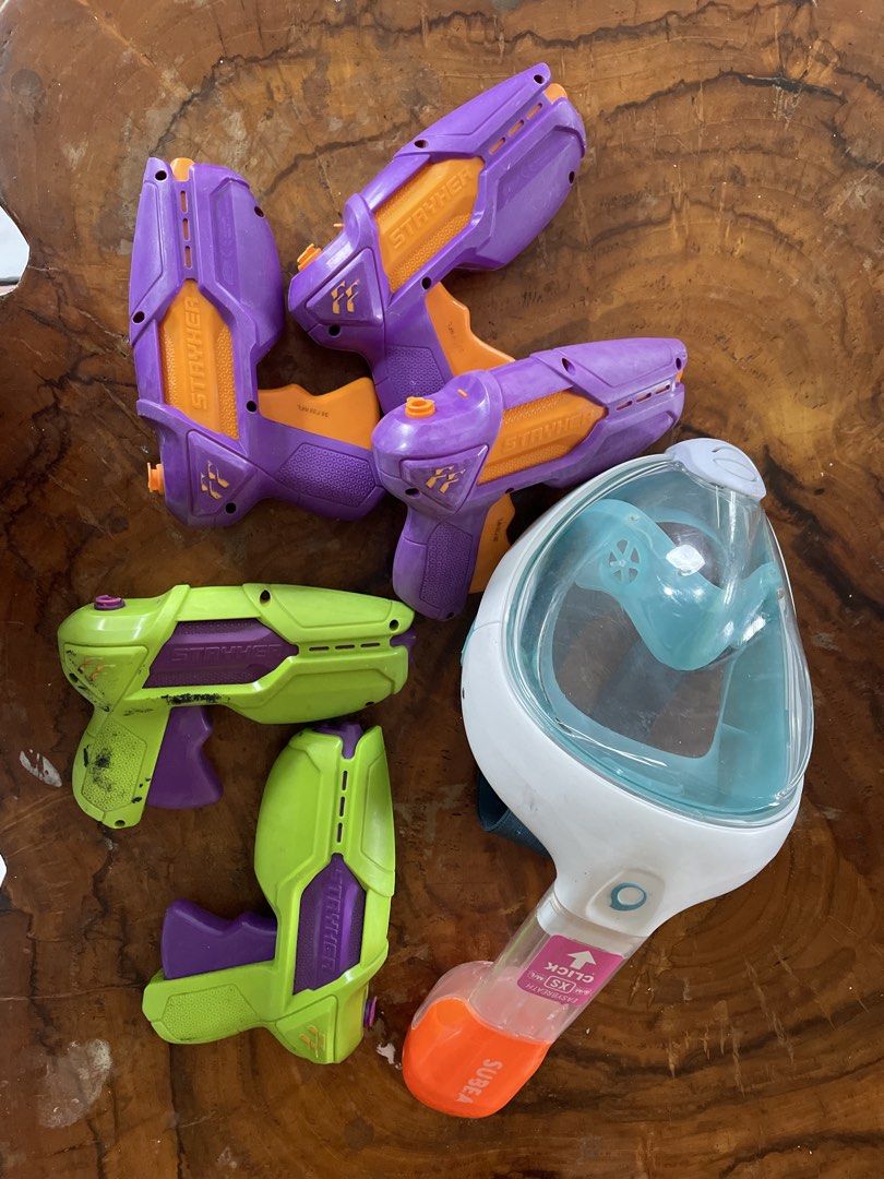 2x Purple Nerf Super Soaker, 1x Green Water Gun, 1x Subea Mask, Hobbies ...