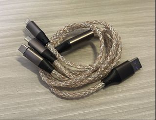 宏利充電線 Manulife Lightning to USB-C Braided Charging Cable, 手提電話, 電話及其他裝置 ...