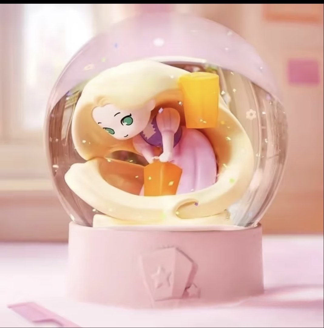 52Toys Disney Rapunzel Lantern Snow Globe, Hobbies & Toys, Toys & Games ...