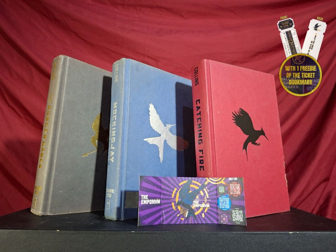 The Hunger Games trilogy set #3 by Suzanne Collins (US Hardcovers w/o ...