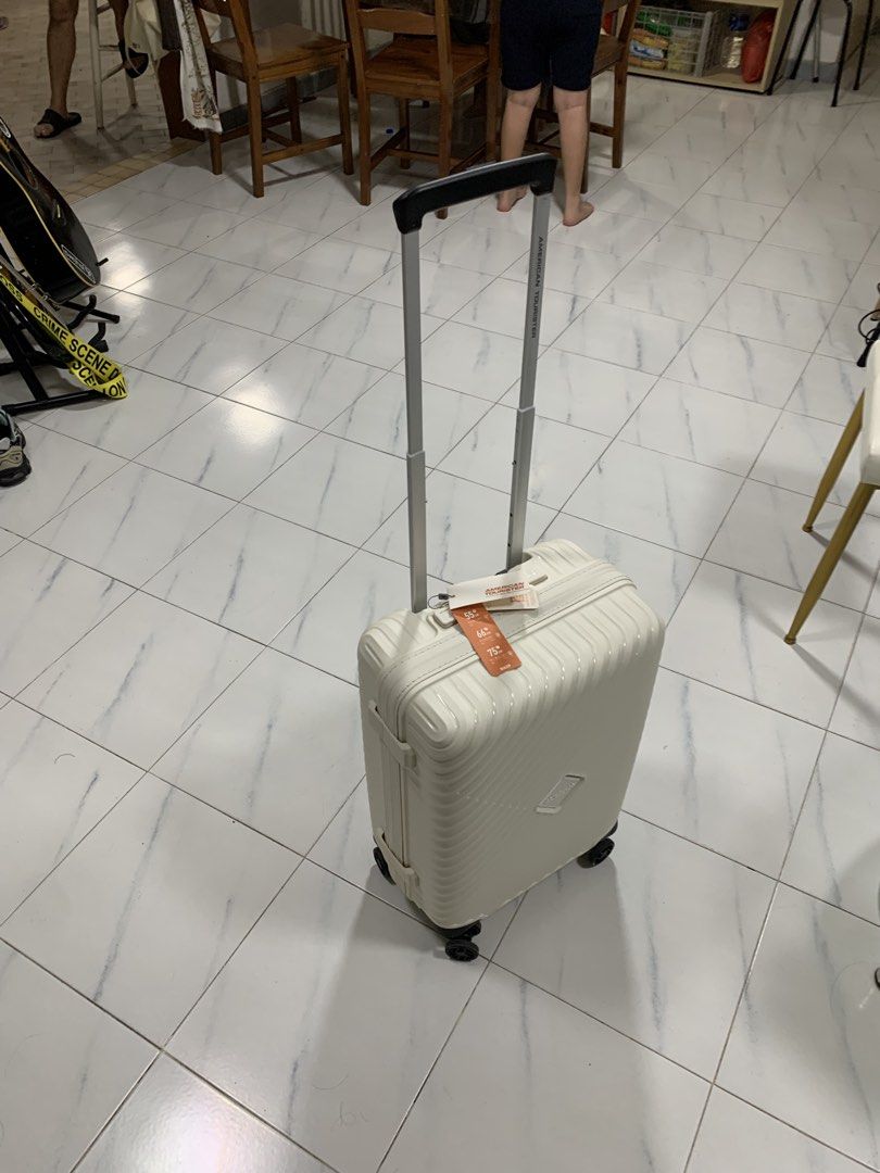 American Tourister Spinner Luggage Cream 55cm, Hobbies & Toys, Travel ...