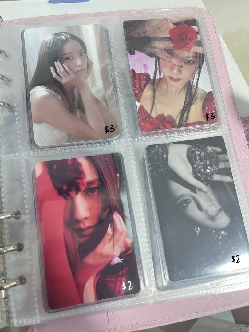 Blackpink Kim Jisoo Photocard (pc), Hobbies & Toys, Memorabilia ...