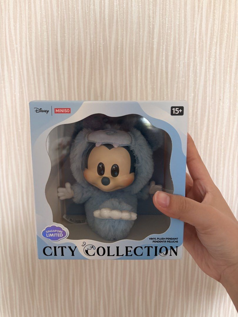 BNIB Brand New Miniso Disney Mickey Mouse Merlion City Collection Plush ...
