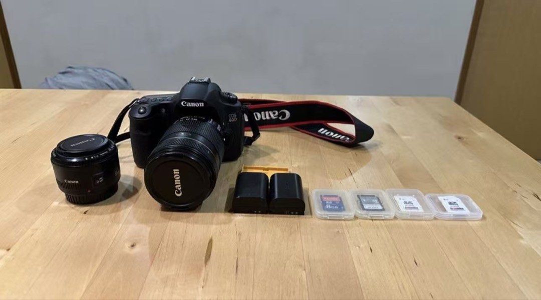 Canon EOS 60D DSLR Camera Kit, Photography, Cameras on Carousell