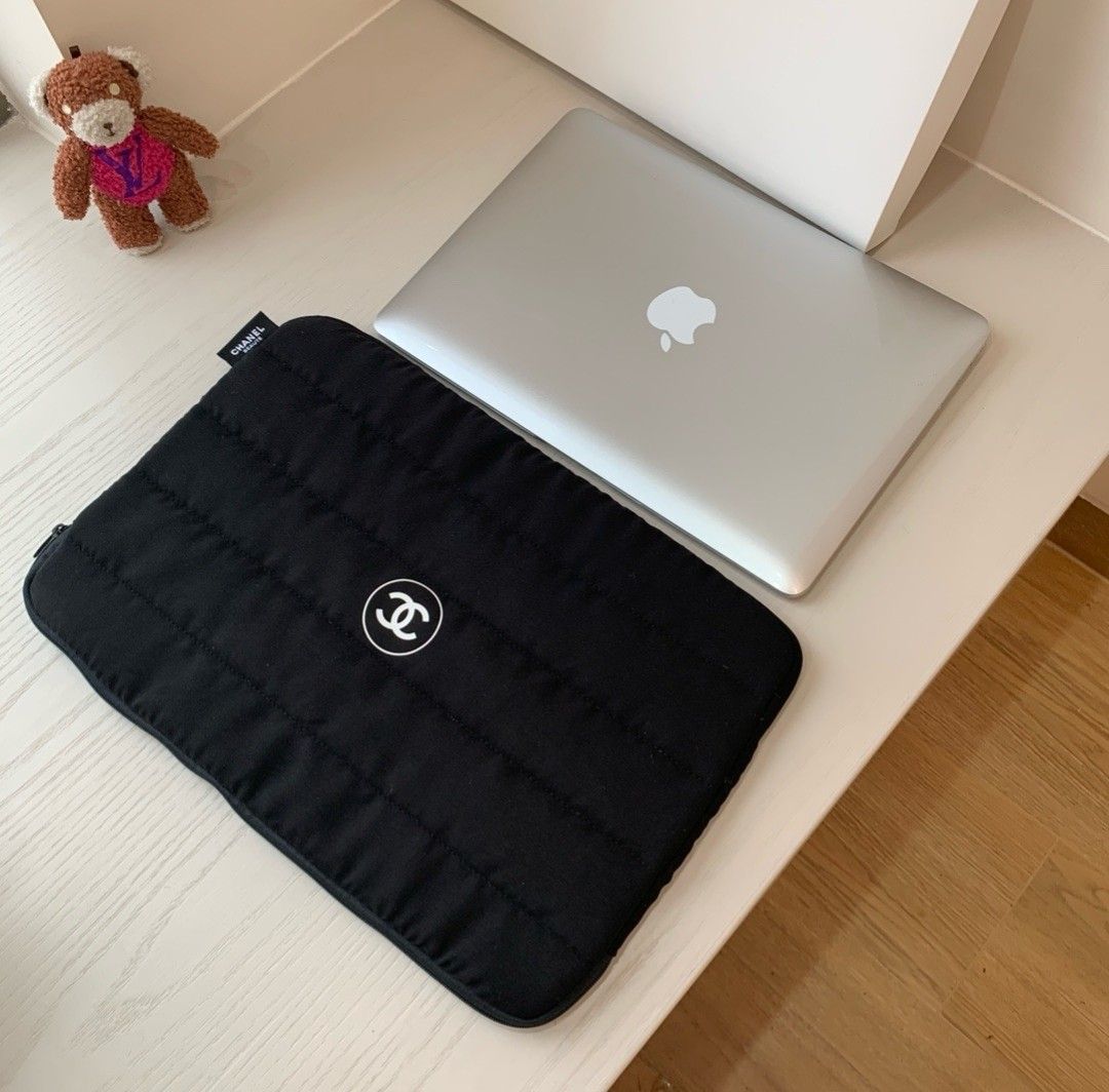 Chanel Black Quilted Padded Laptop Sleeve Pouch, Computers & Tech ...