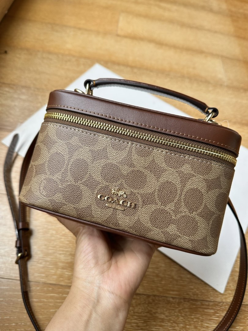 Coach Rainer Crossbody Bag, Women's Fashion, Bags & Wallets, Cross-body ...