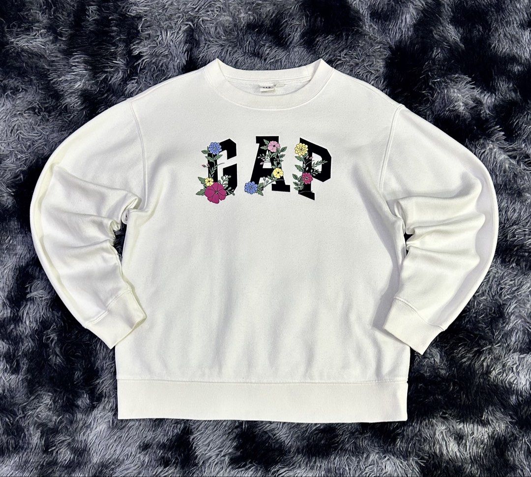 GAP White Floral Logo Crewneck Sweatshirt, Women's Fashion, Tops ...