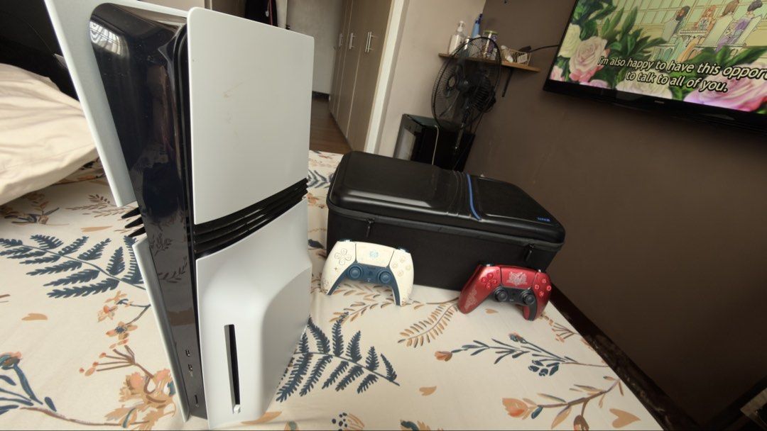 PlayStation 5 Console with 2 Custom Controllers and Case, Video Gaming ...