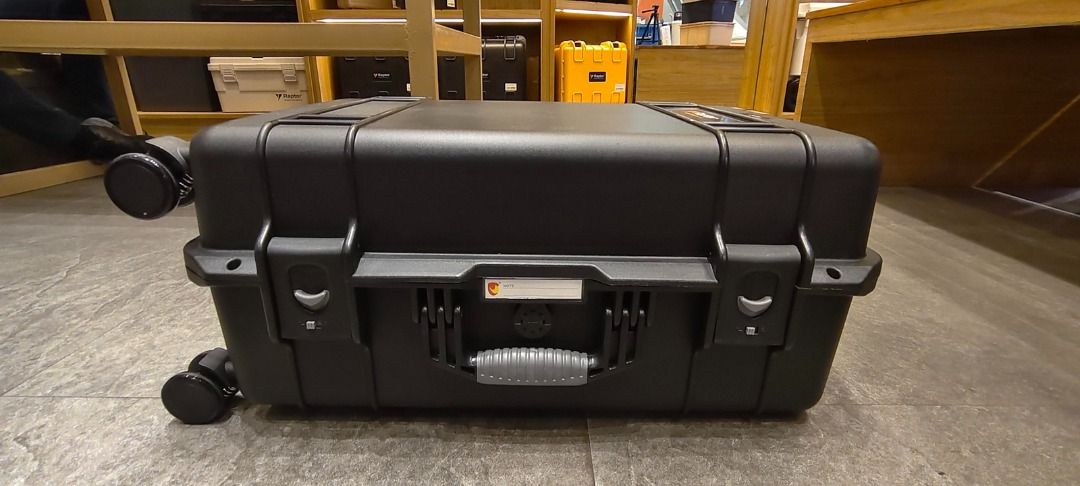 Raptor Case Air Trolley 6800, Everything Else, Others on Carousell