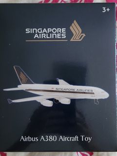Authentic SIA aircraft!, Hobbies & Toys, Toys & Games on Carousell