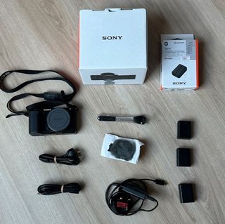 Sony ZV-E10 Mirrorless Camera with Lenses and Accessories, Photography ...