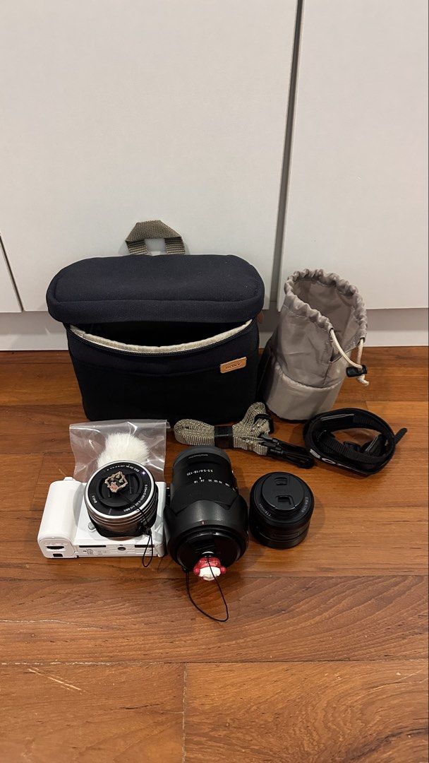 Sony ZV-E10 Mirrorless Camera with Lenses and Accessories, Photography ...