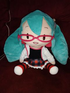 Good Smile Company 1/8 Hatsune Miku V4X, Hobbies & Toys, Toys & Games ...
