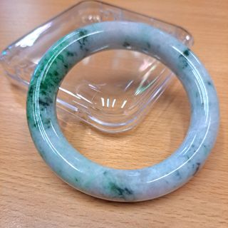 Green Jade Bangle, Women's Fashion, Jewelry & Organisers, Bracelets on ...