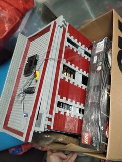 LEGO Ghostbusters Ecto-1 & 2 (75828), Hobbies & Toys, Toys & Games on ...