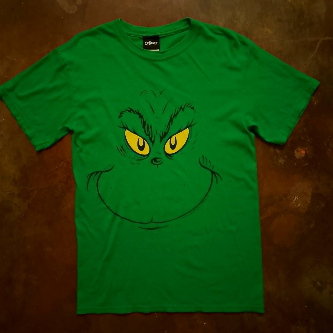 Y2k The Grinch 2001 Dr. Seuss X Gildan, Men's Fashion, Tops & Sets ...