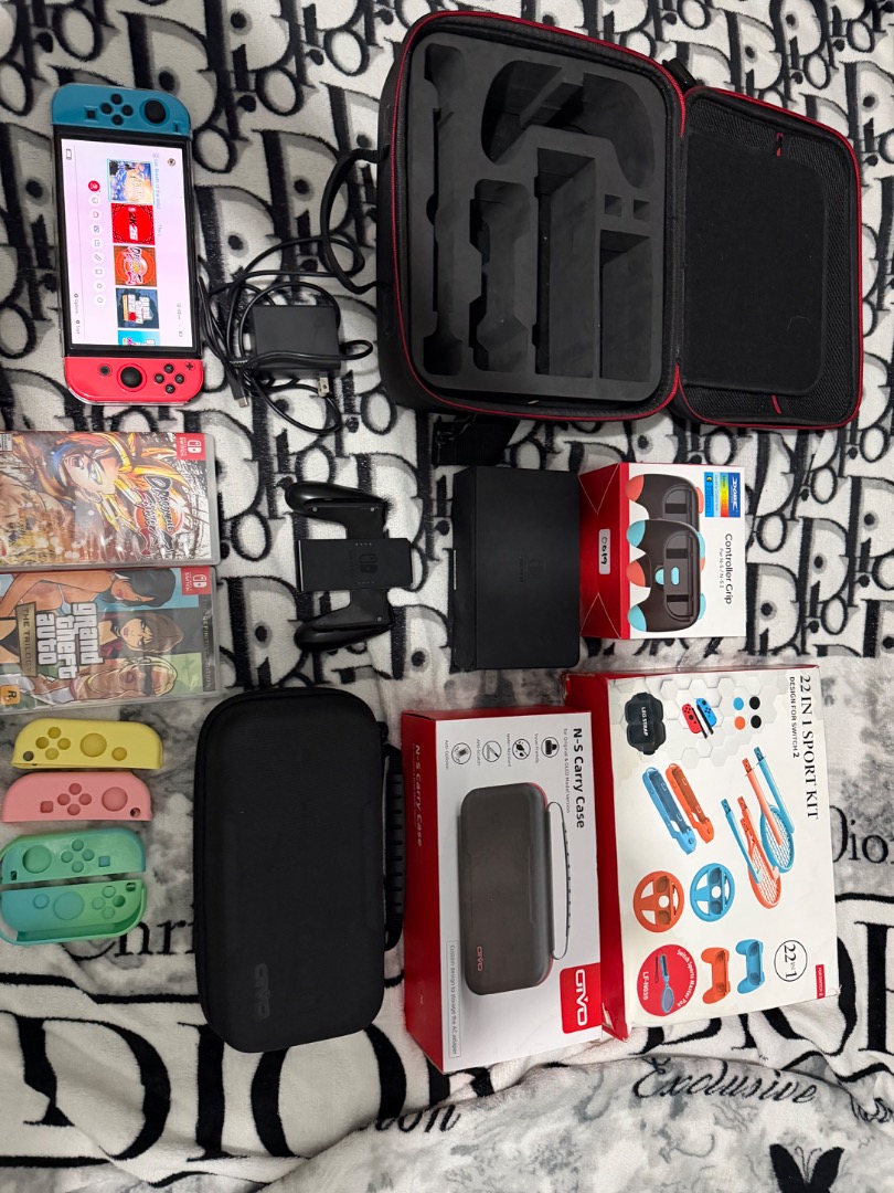 Nintendo Switch Oled with full of accessories, Video Gaming, Video Game ...