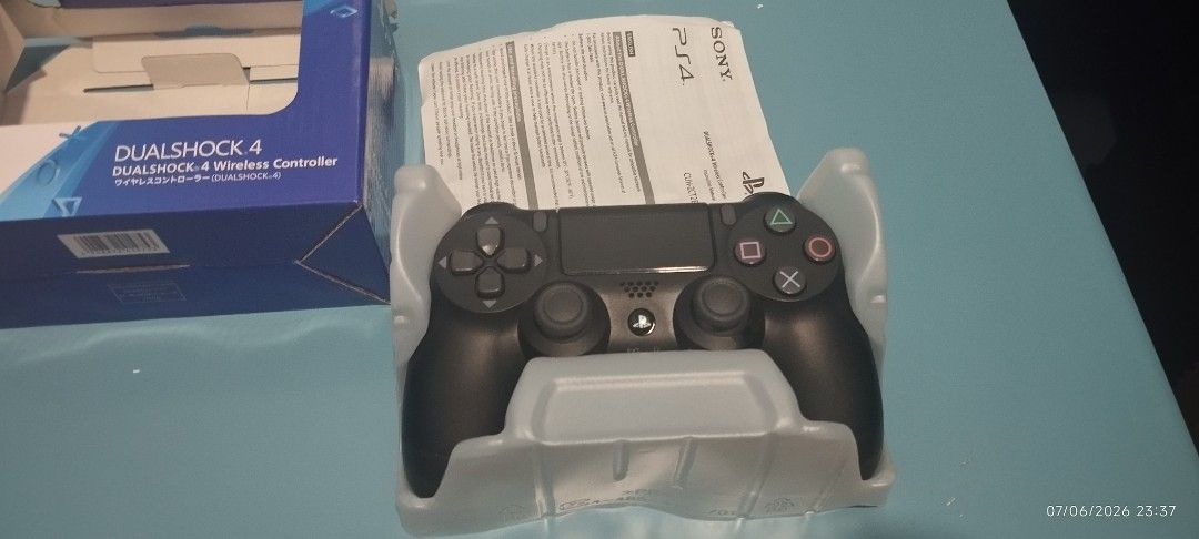 Sony PS4 DualShock 4 Wireless Controller V2, Video Gaming, Gaming ...