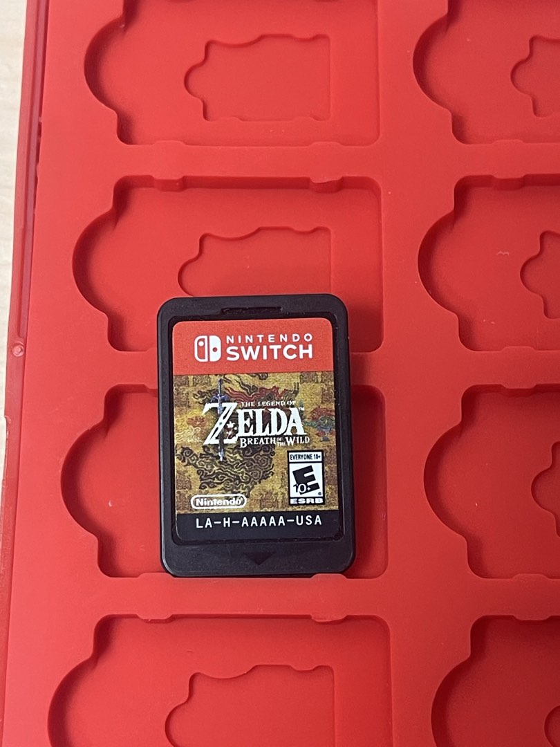 The Legend of Zelda: Breath of the Wild (Nintendo Switch), Video Gaming ...
