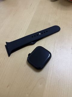 Apple Watch Series 5 40mm GPS + Metal Strap, 手提電話, 智能穿戴裝置及智能手錶 - Carousell
