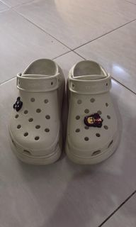 Sandal crocs Dijual | Beli 1,000+ Sandal crocs online | Carousell Indonesia