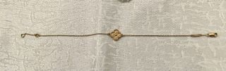 Vca Sweet Alhambra手鍊 Van Cleef bracelet 單花手鏈, 名牌, 飾物及配件 - Carousell