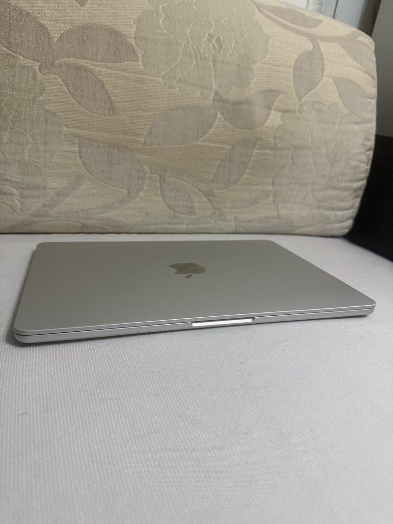 Apple MacBook Air Silver M2 13”, Computers & Tech, Laptops & Notebooks ...