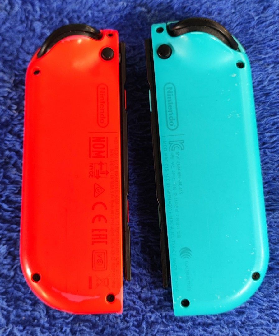 Nintendo Switch Neon Blue and Neon Red Joy-Con Controllers, Video ...