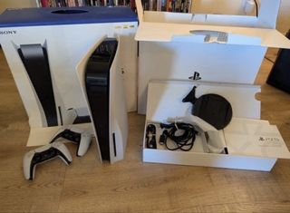 PlayStation 5 Console with Games and Controller, Video Gaming, Video ...
