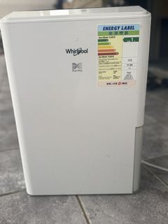 Whirlpool Dehumidifier, 家庭電器, 空氣清新機及抽濕機 - Carousell