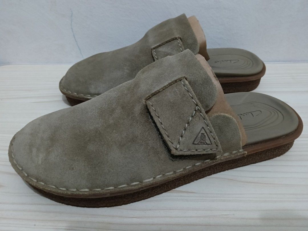 Clarks Suede Clogs Slip-On Shoes Taupe, Men's Fashion, Footwear ...