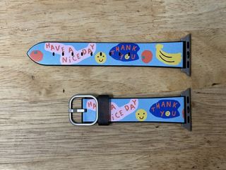 CASETiFY Apple Watch 錶帶 碎花圖案 （40mm）, 手提電話, 智能穿戴裝置及智能手錶 - Carousell