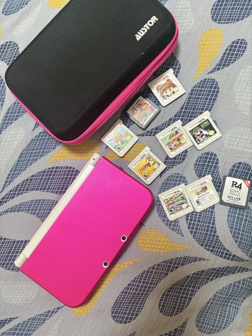 Nintendo 3DS XL White Pink with Games and Case, Video Gaming, Video ...