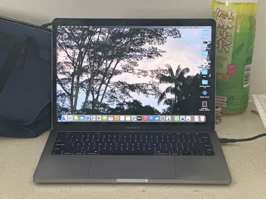 Macbook Pro 13 inch 2019 2.4ghz Quad Core I5 variant, Computers & Tech ...