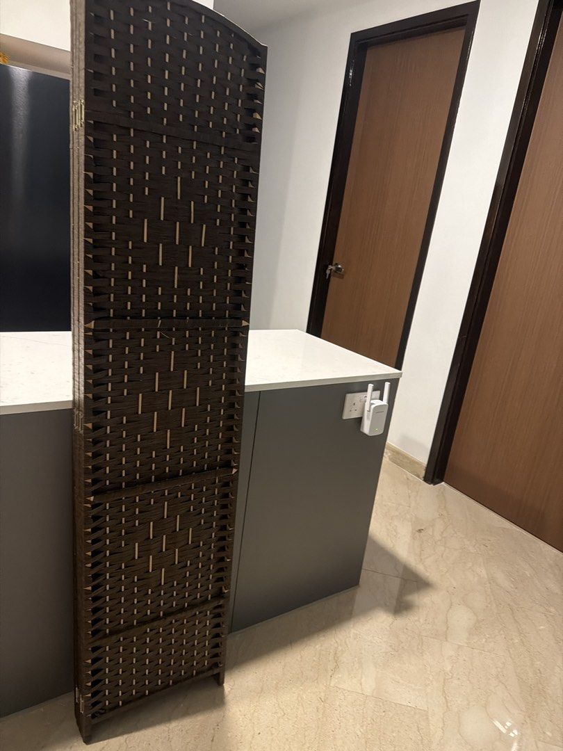 5-Panel Woven Room Divider Screen, Furniture & Home Living, Furniture ...