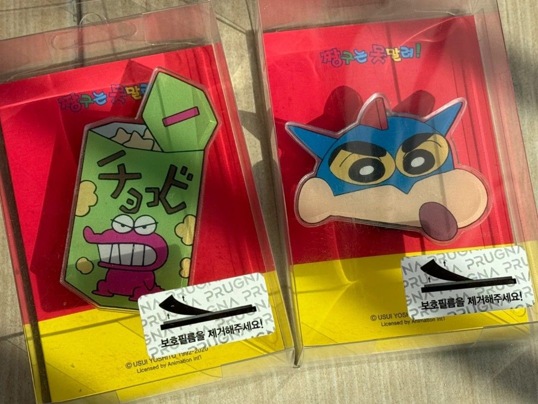 小新 🇰🇷韓國限定 Acrylic Grip Tok 手機支架 指扣 3款, 手提電話, 電話及其他裝置配件, 手機套及手機殻 - Carousell