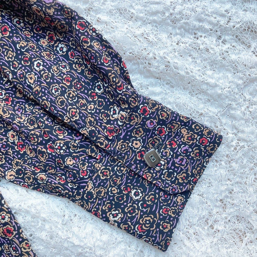 日本碎花古著恤衫 / Japan vintage shirt, 女裝, 上衣, 襯衫 - Carousell