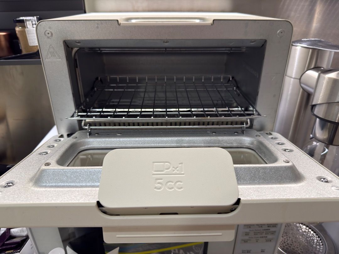 BALMUDA The Toaster Oven Beige, 家庭電器, 廚房電器, 焗爐及多士爐 - Carousell